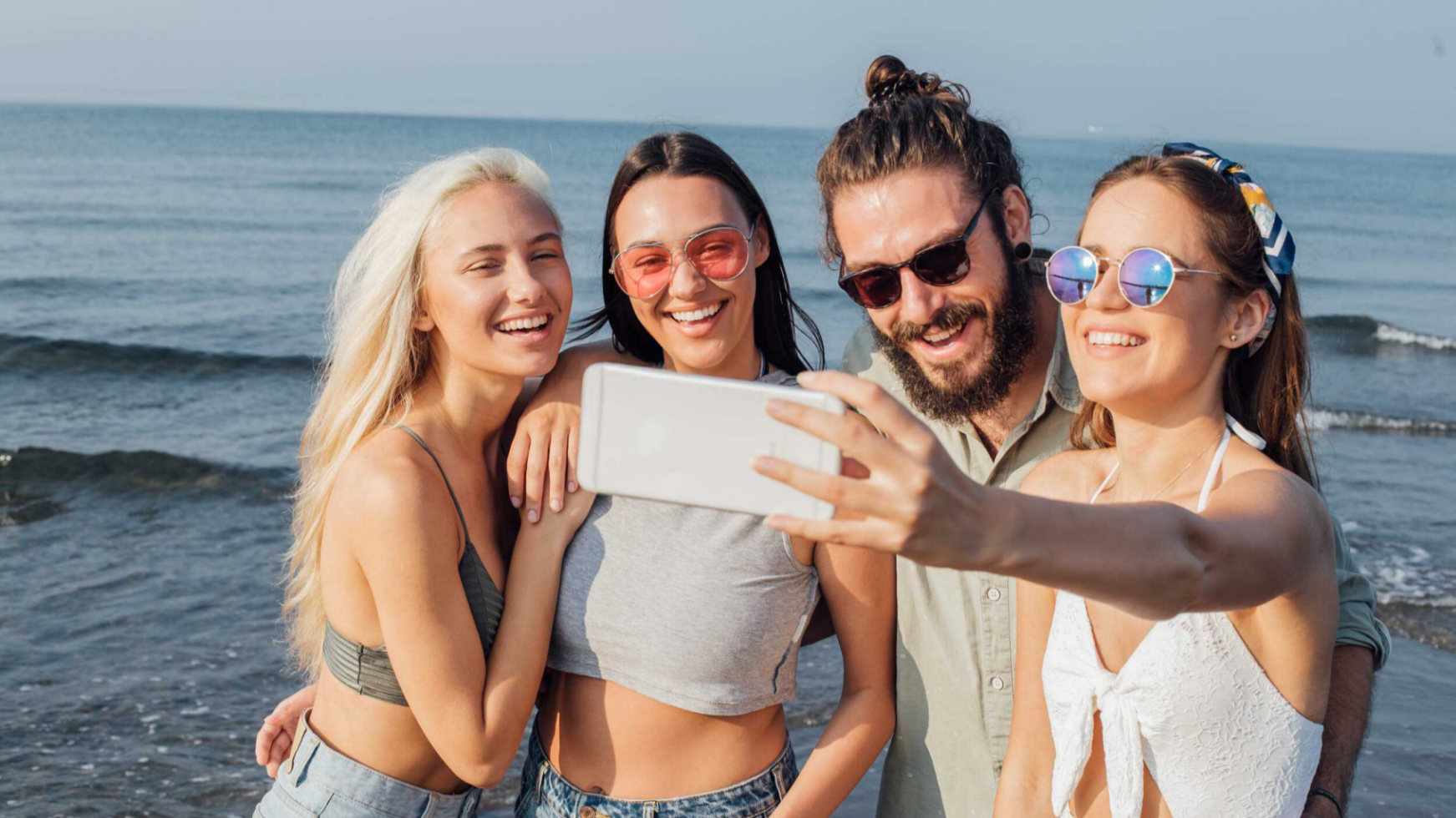 為因應AI挑戰，TikTok自動標記AI生成內容 - 4399 PAY